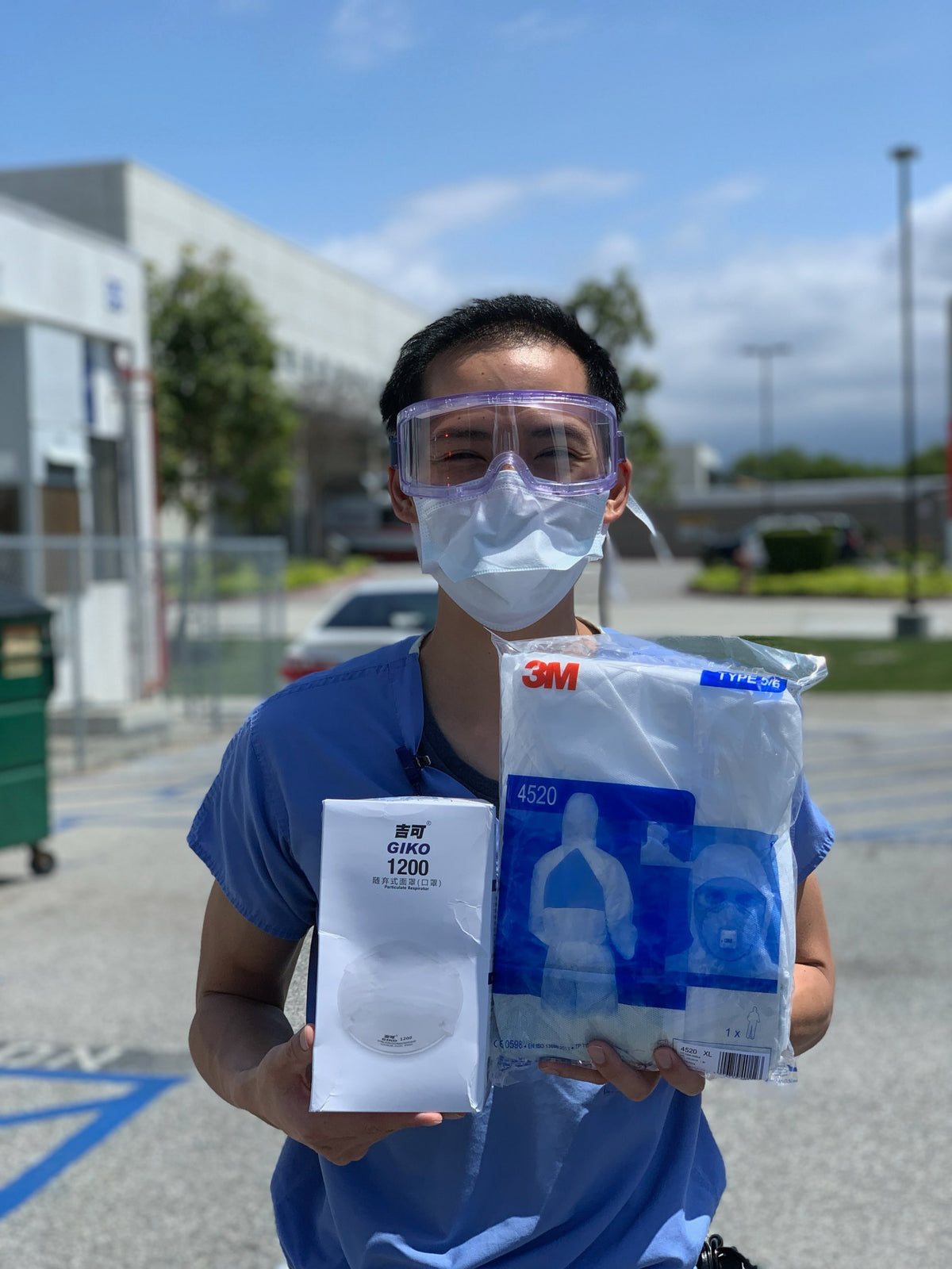 4000 N95 Masks + 6000 N99 Masks+120 Sets 3M Protective Gowns to 65+ Me ...